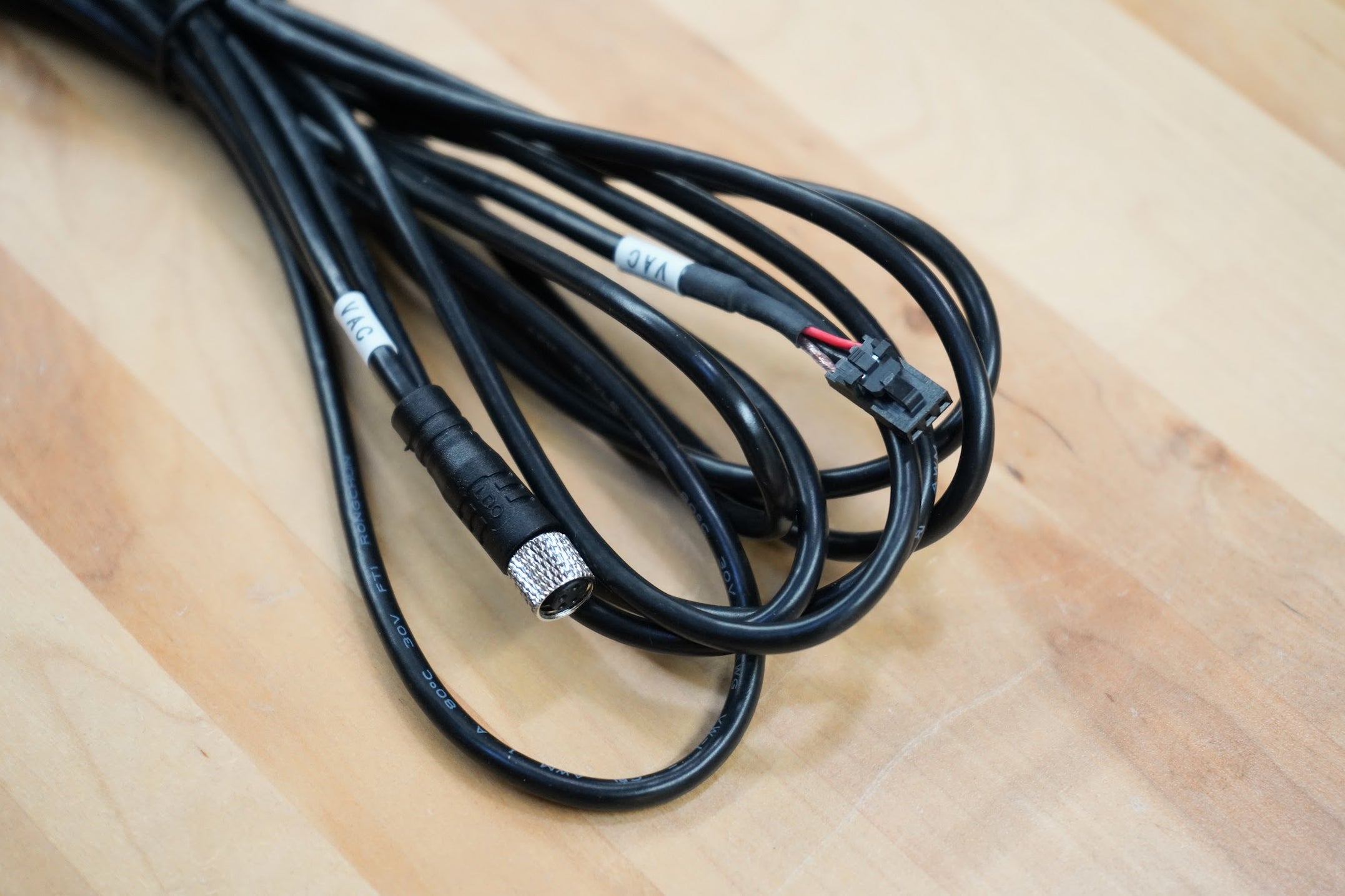 Genesis v1.6+ Vacuum Pump Cable — FarmBot